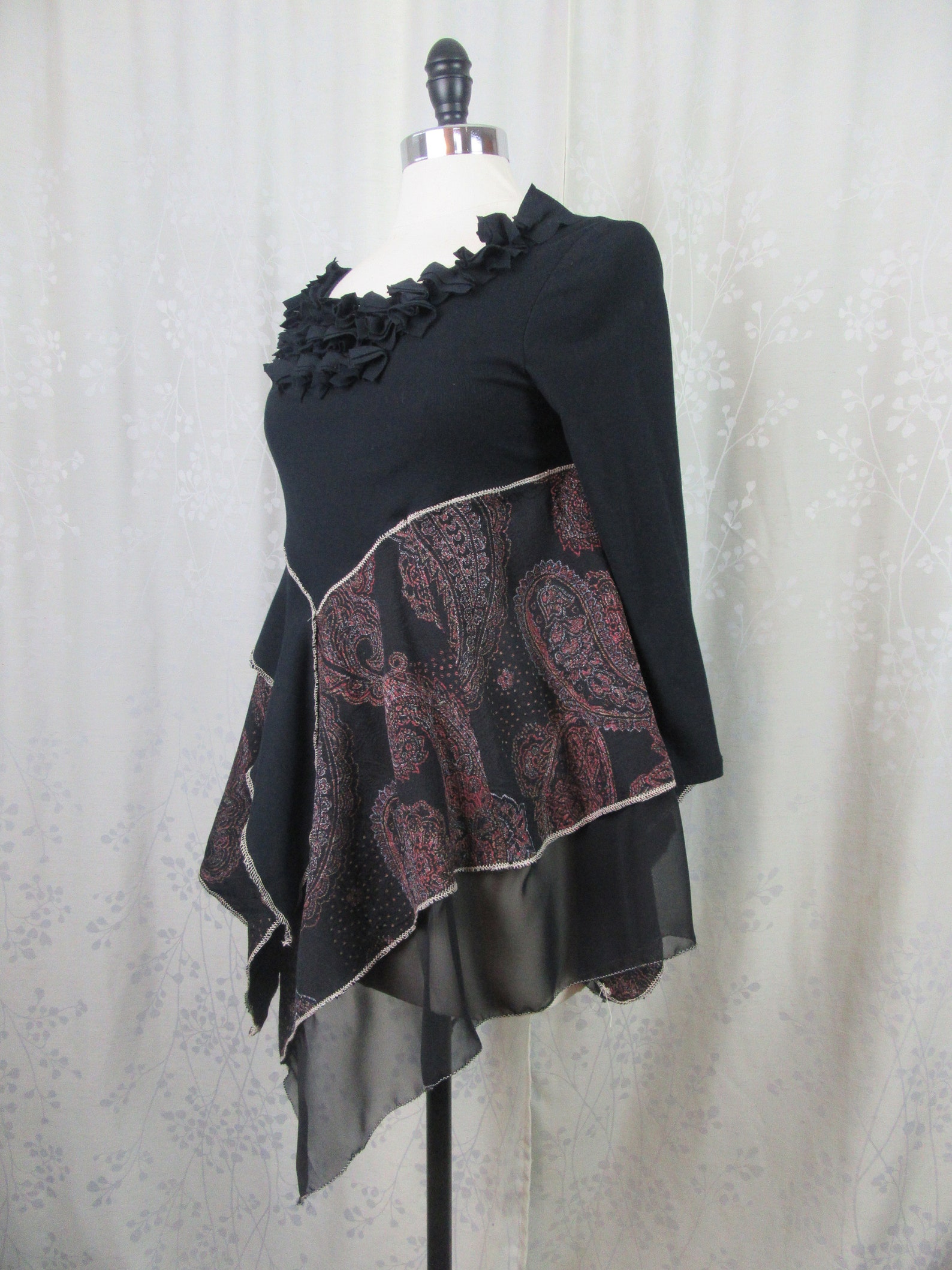 Lagenlook Elegant Black Knit Tunic Long Layered Flowing Boho Paisley ...