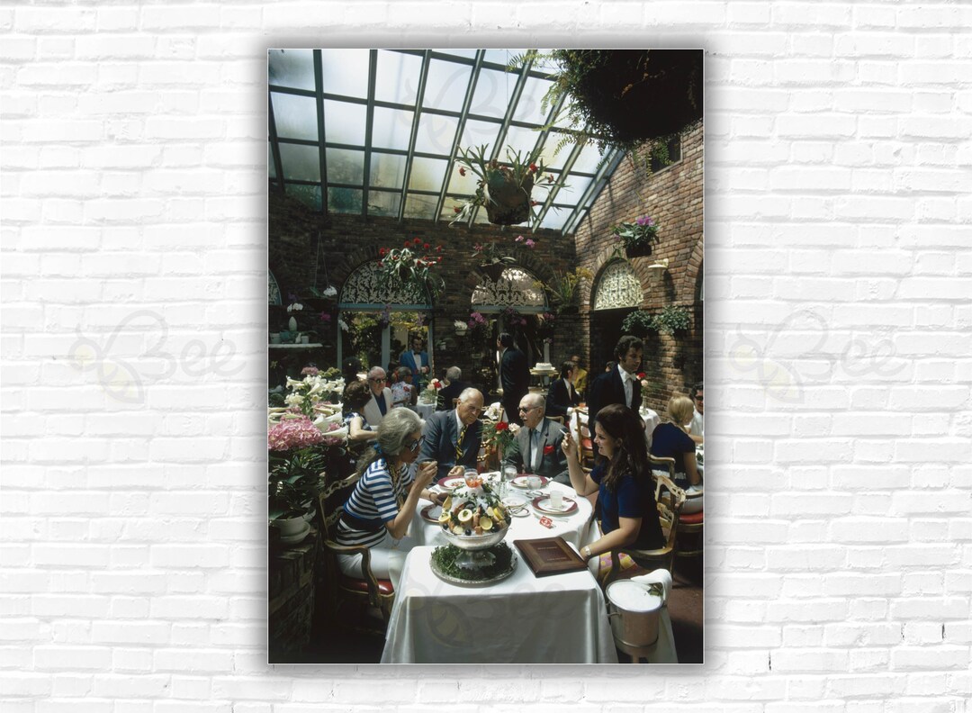 Slim Aarons Top Lunch Print/poster - Mrs. Bedford Davie Earl E.T. Smith ...