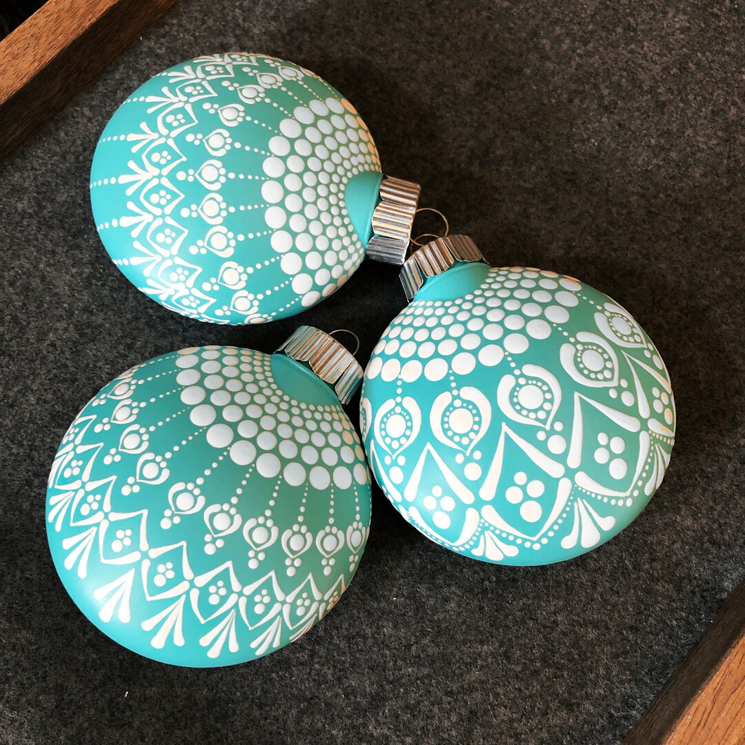 Set of 3 White and Blue Dot Art Mandala Disc Ornaments, Turquoise Doily ...