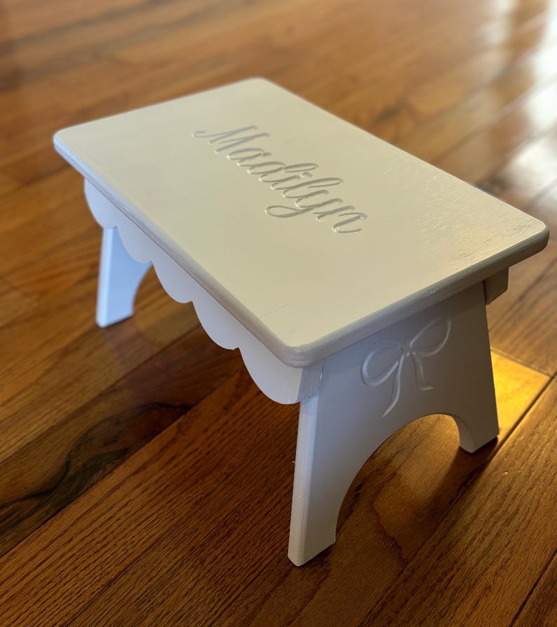 Scalloped Step Stool for Kids, Personalized Childrens Wood Step Stool ...