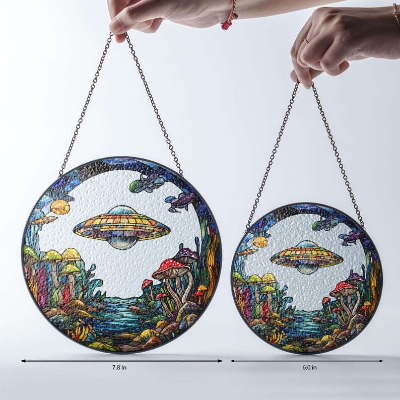 UFO Alien Stained Glass Decor Suncatcher UFO Window Hanging Wall Decor ...