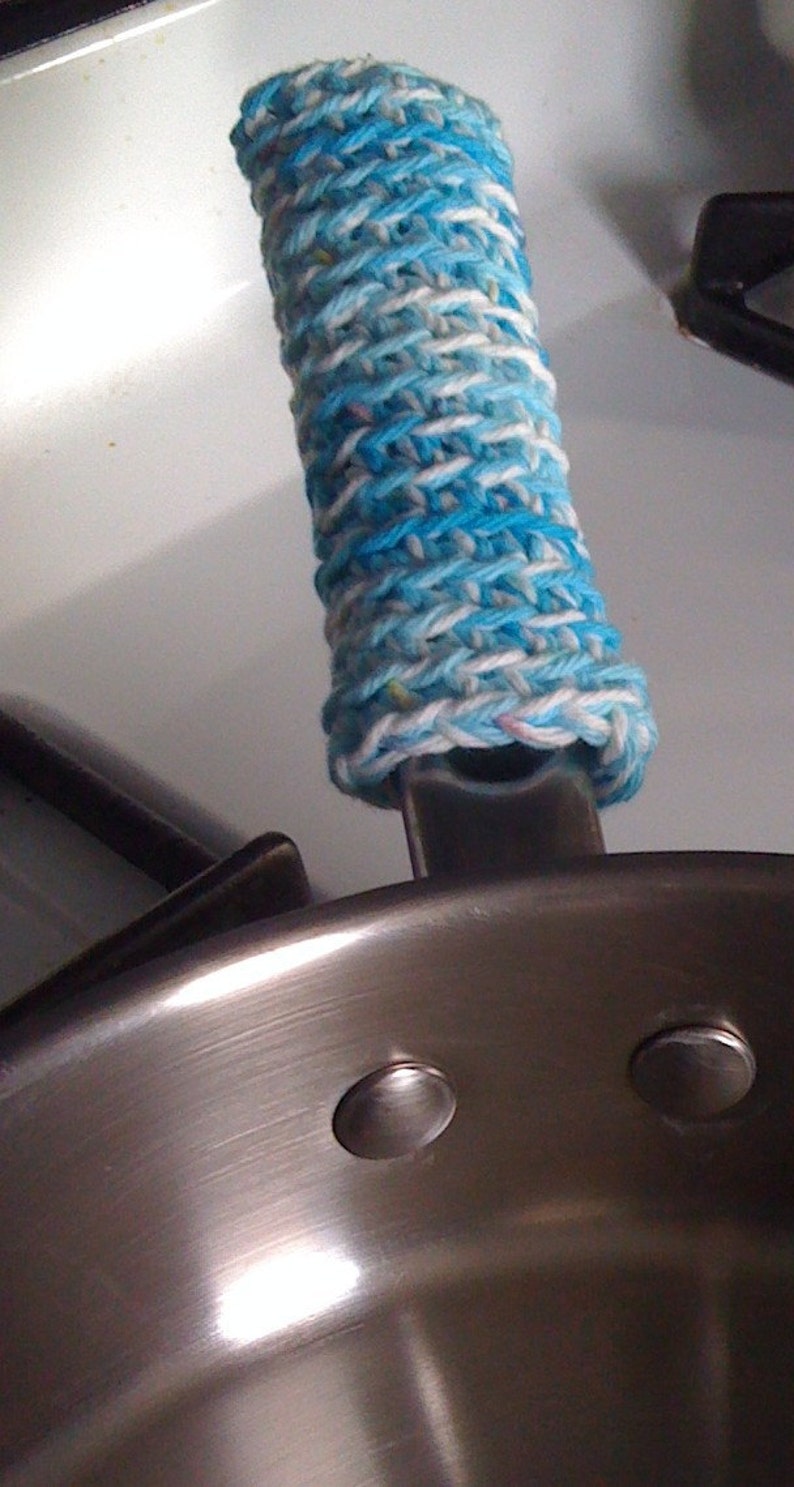 Pan-handler - a New and Unique Type of Pot Cloth - Etsy