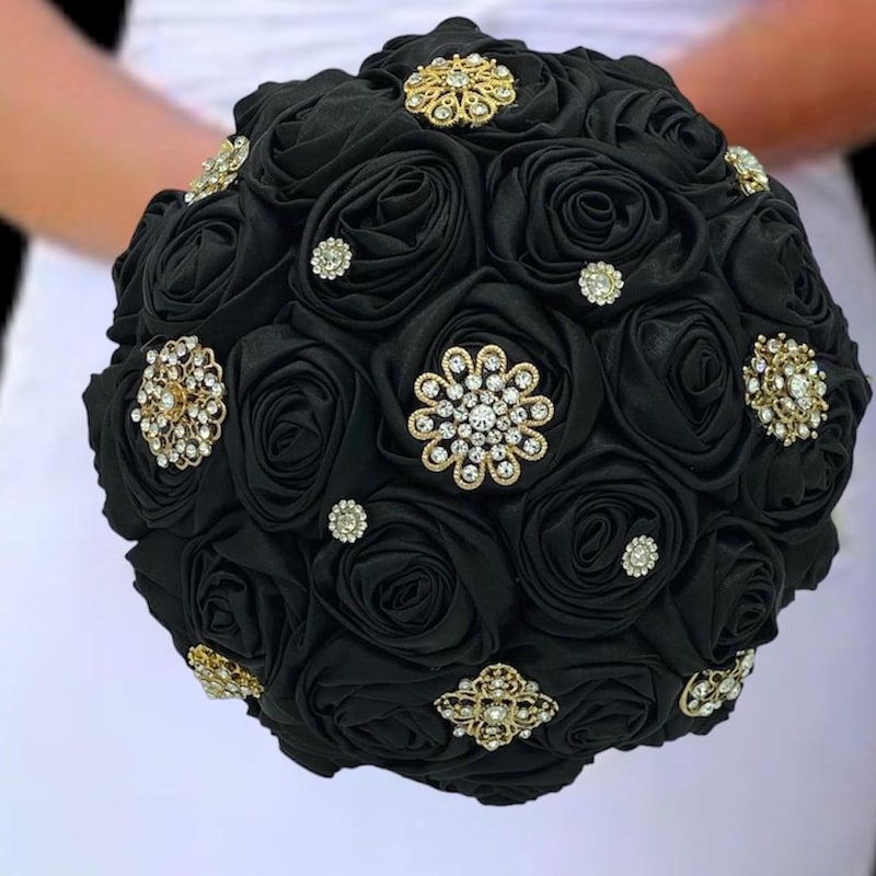 Black Bridal Bouquet - Etsy