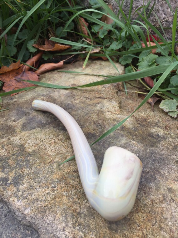 Glass Churchwarden Pipe