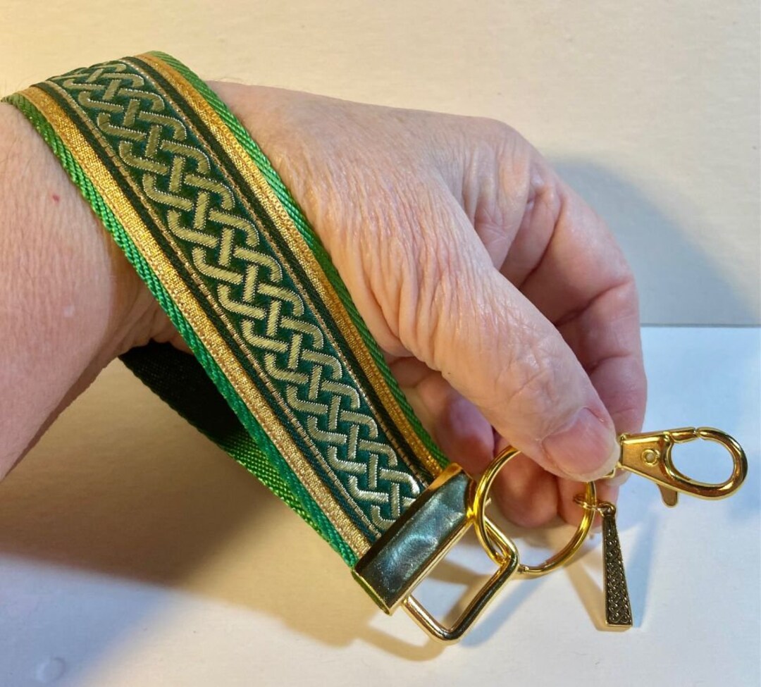 Gold on Green 3-layer Celtic Knot Jacquard Key Wristlet W/charm & Hook ...