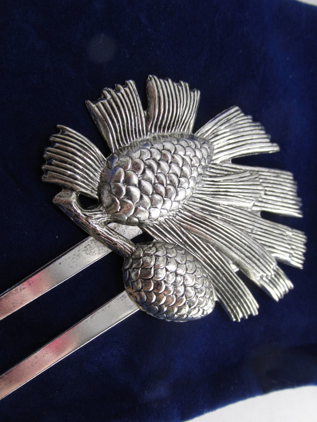 Pine Cone Hair Comb Vintage Hair Combs Pine Burrs Long Silver Hair ...