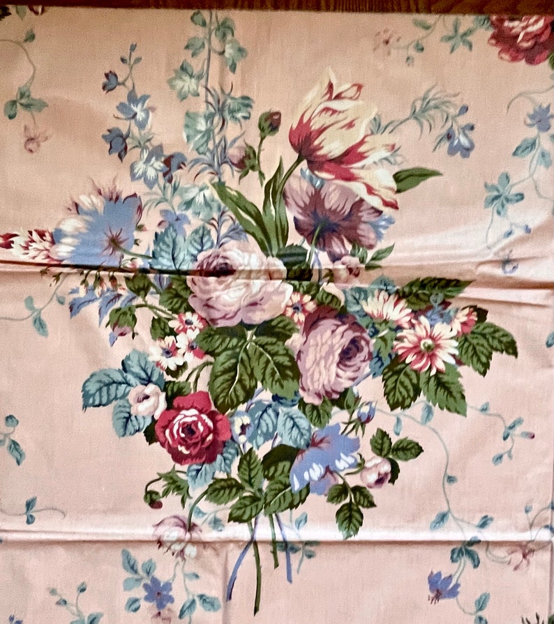 Vintage Jay Yang for Fabriyaz Peach-pink OR Charcoal Floral Chintz ...