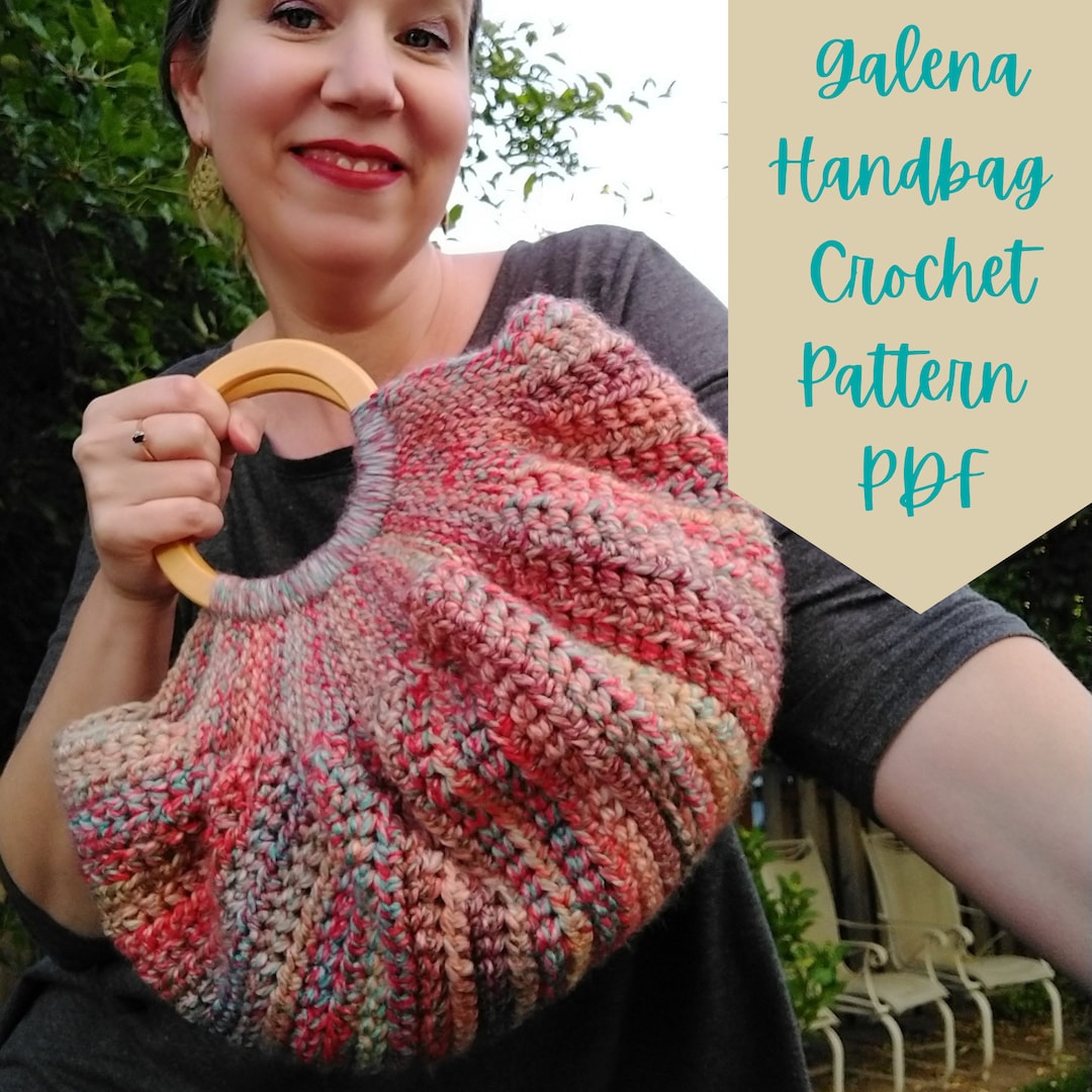 Galena Crochet Handbag Pattern: Bulky Yarn Purse With Wooden Handles ...