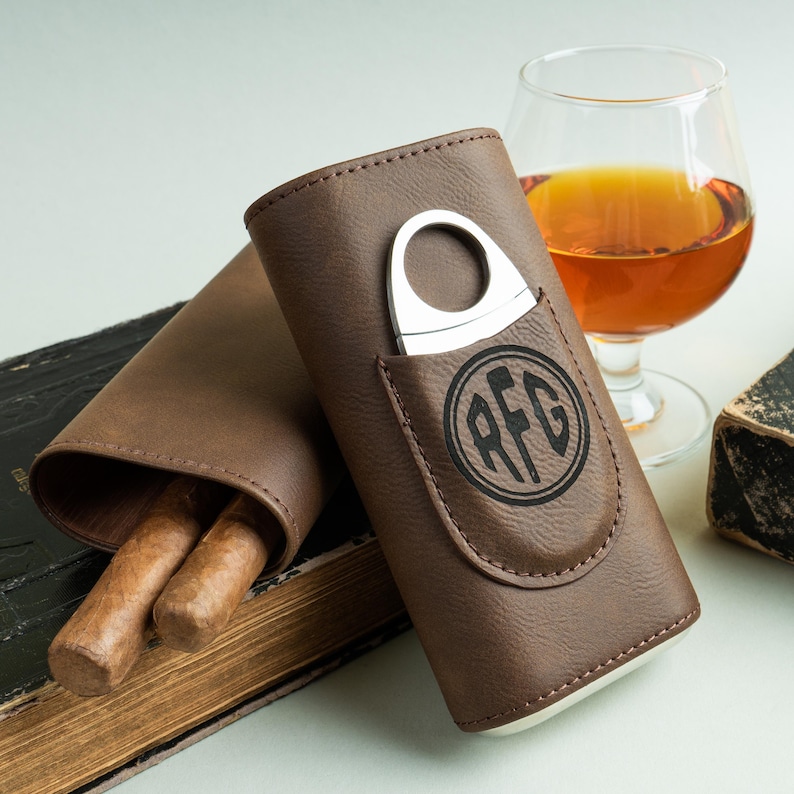 Personalized Leather Cigar Сase With Cigar Cutter, Travel Cigar ...