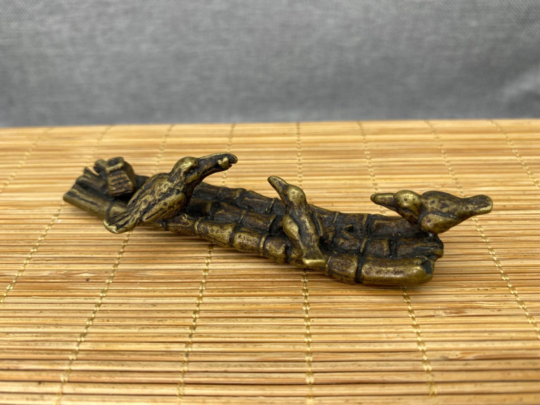 Three Little Birds on Bamboo Sculpture, Desk Ornament, Home Decor ...