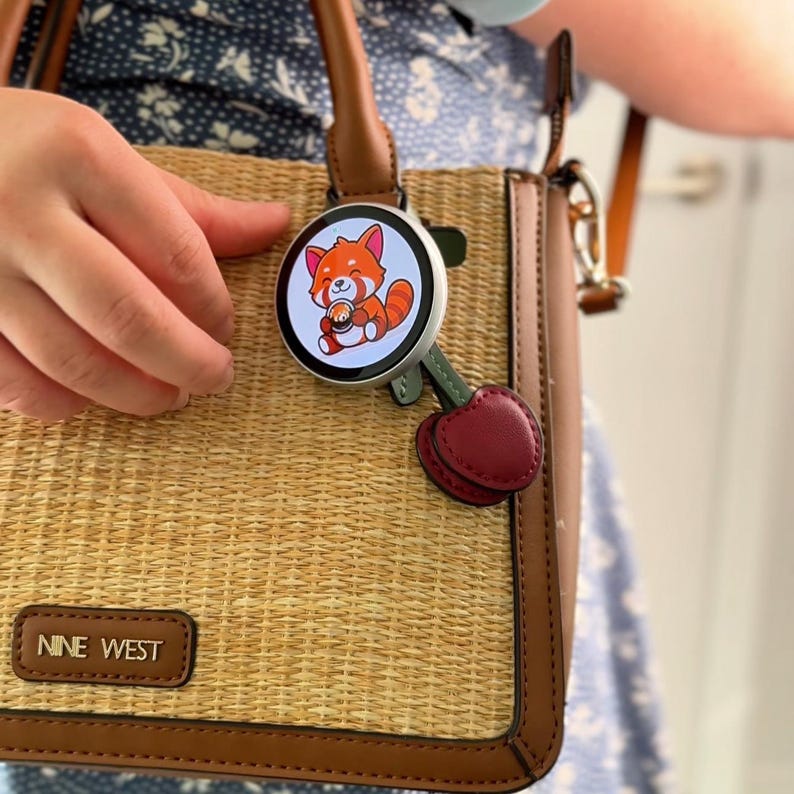 Customizable Digital LED Badge – Smart Wearable Display for Photos ...