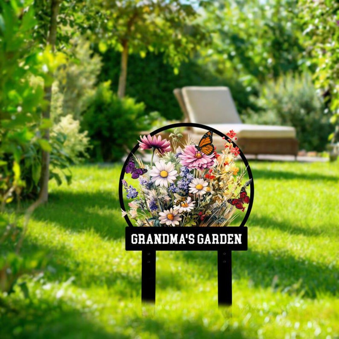 Personalized Flowers Metal Garden Sign With Stake, Custom Grandma's ...