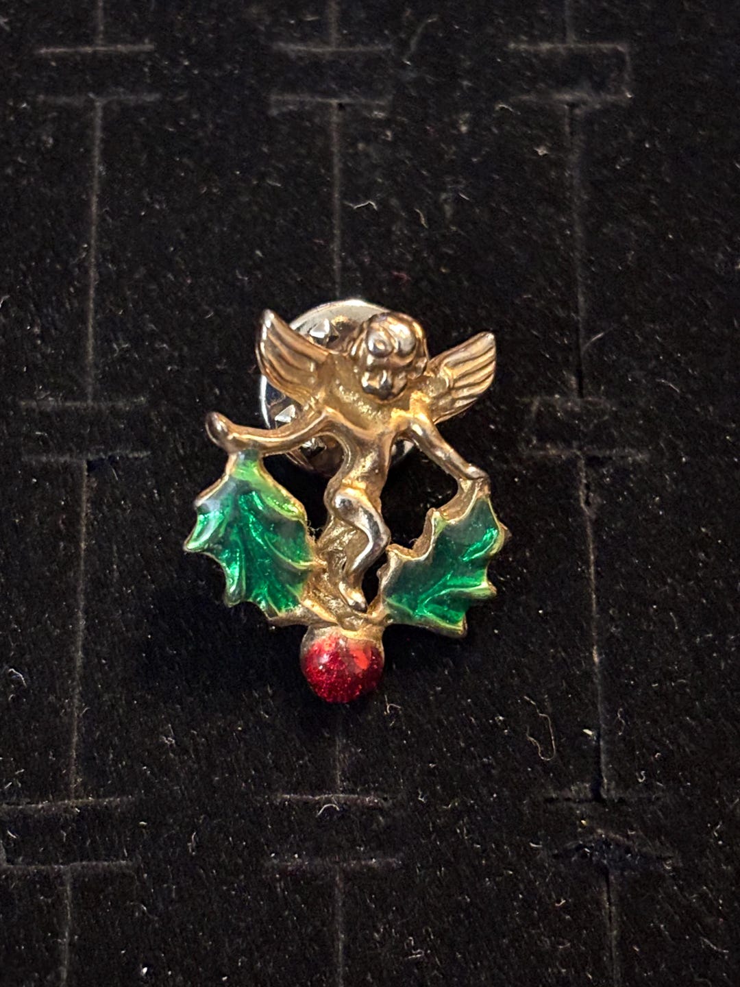 Vintage Holly & Berry Holiday Pin - Etsy