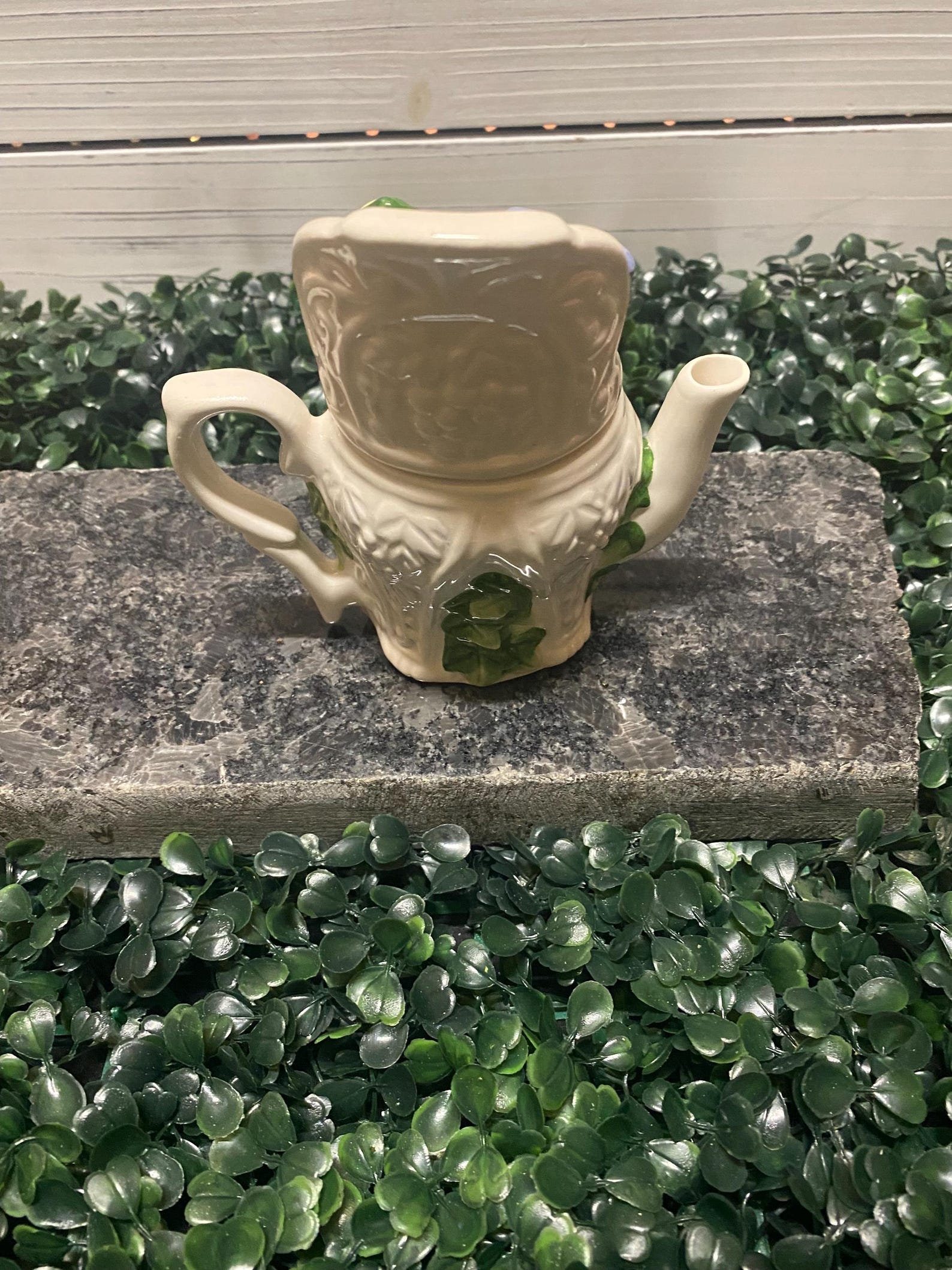Vintage Garden Chair Teapot - Etsy