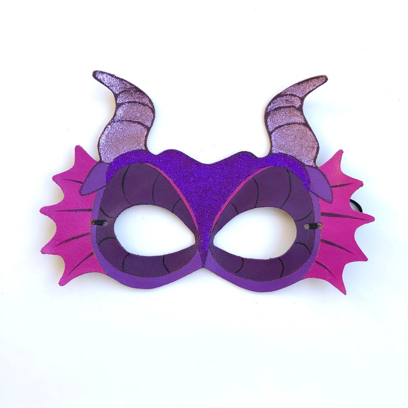 Purple Dragon Mask inspired by Wings of Fire queen Magnificent Rainwing ...