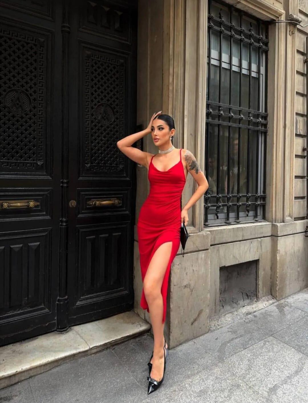Women,s Long Assertive Dress With Thin Straps and Side Slit Draped ...