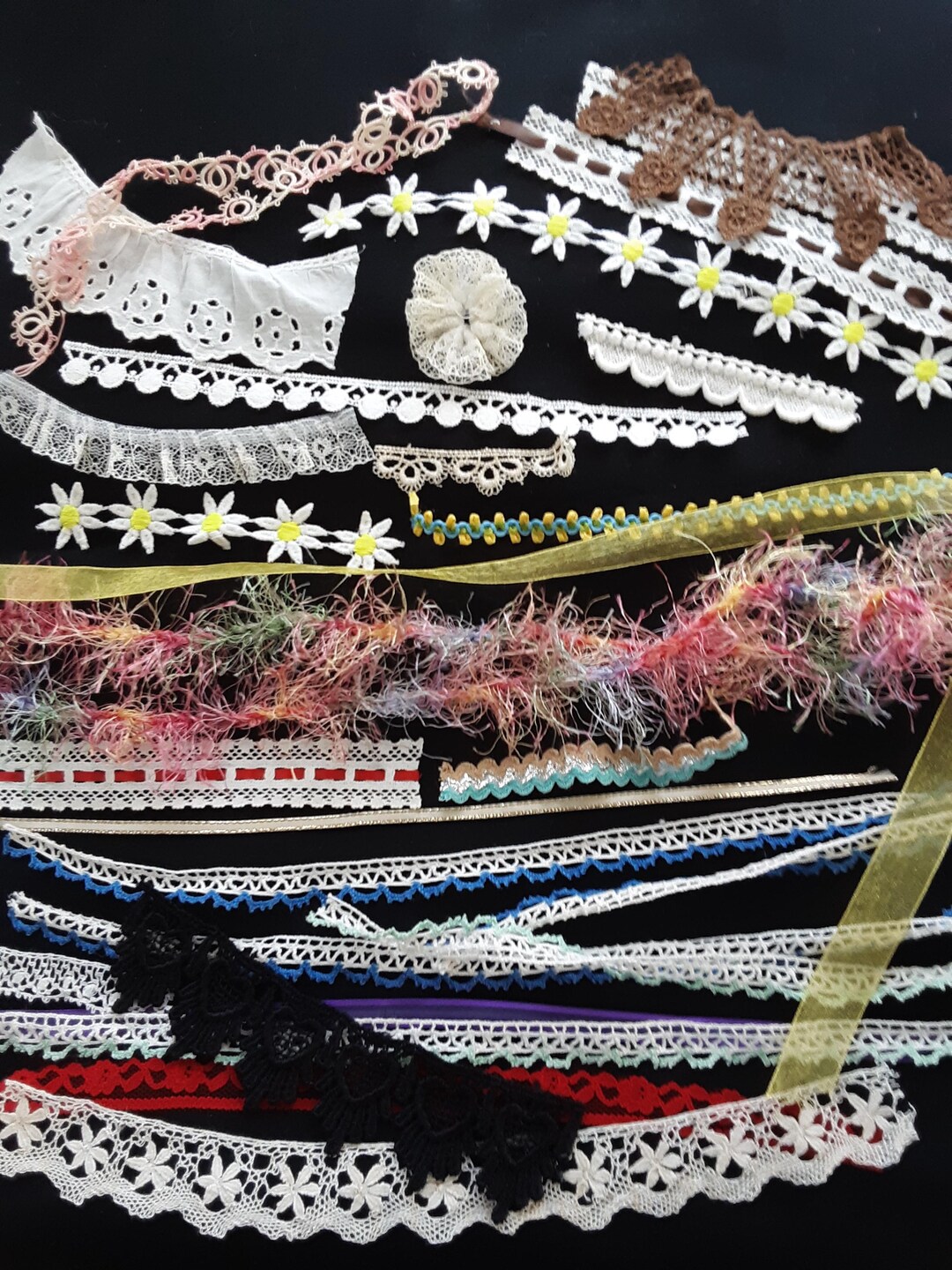5 Yards of Half Inch Wide Eyelet Trim Yoyos Vintage Ribbon and Lace ...