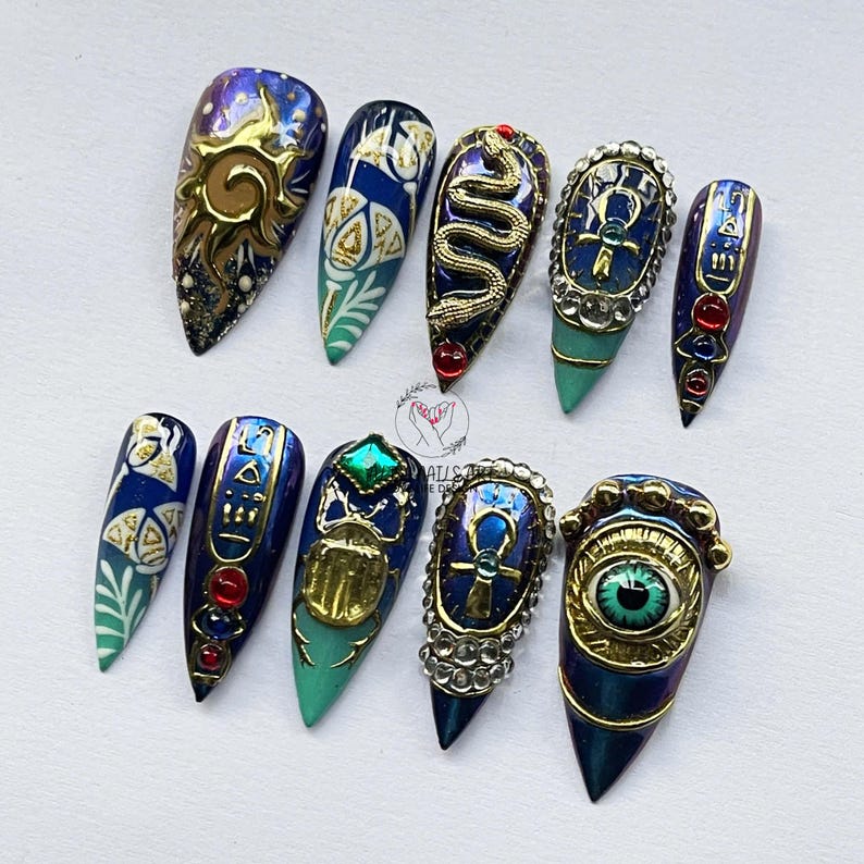 Ancient Egyptian Gold Press on Nails With Scarab Eye Symbol Luxury ...