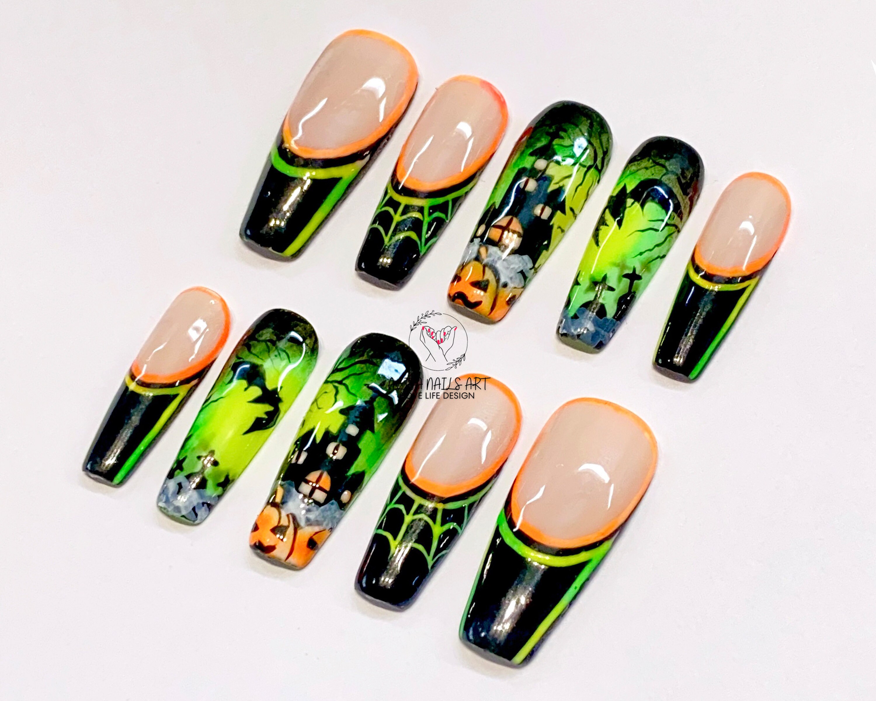 Scream Night Press on Nails, Scary House False Nails, Smile Pumpkin ...