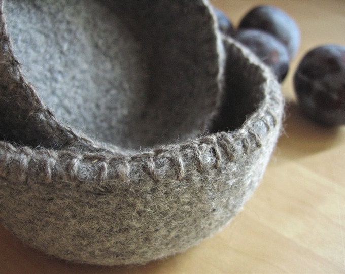 Felted Bowls, Set of Two - Grey With Blanket Stitch - Etsy