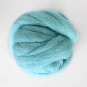 Cyan Blue Merino Wool Roving: Felting & Spinning Fiber - Etsy