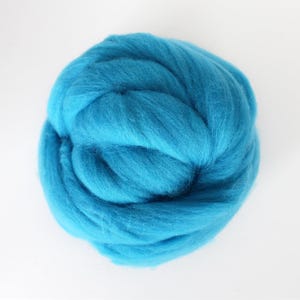 Cyan Blue Merino Wool Roving: Felting & Spinning Fiber - Etsy