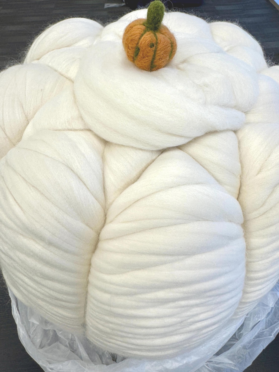 Wholesale Natural White Merino Wool Roving Tops for Spinning/felting ...