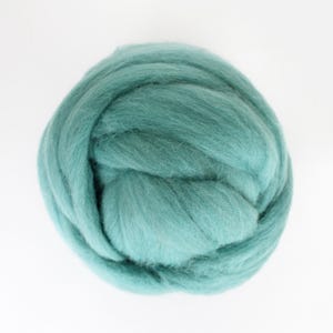 Cyan Blue Merino Wool Roving: Felting & Spinning Fiber - Etsy