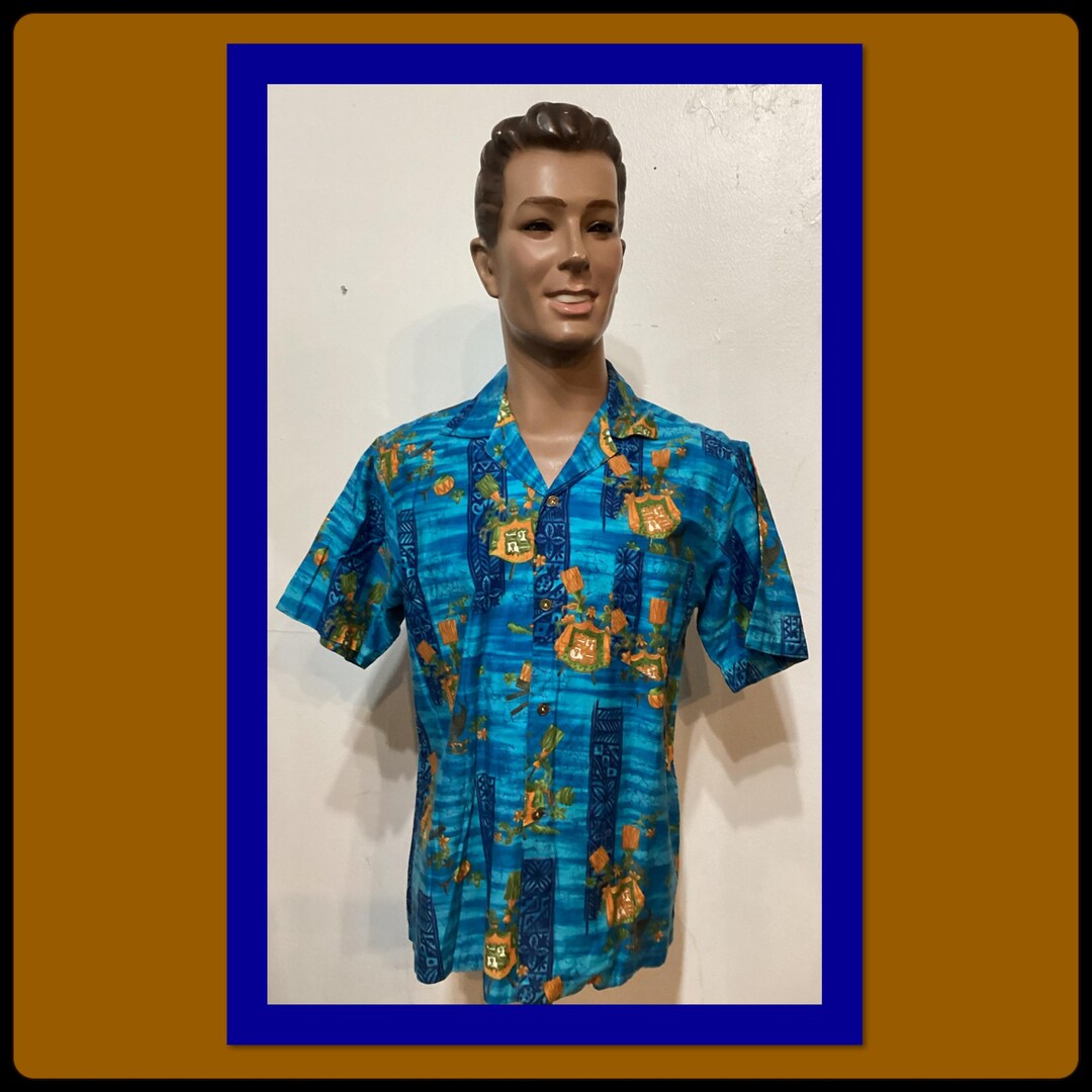 HS453 Vintage 1950's/60's Cotton Tiki Style Hawaiian Shirt by Hookano ...