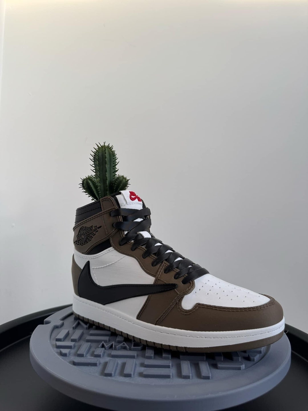 Travis Scott Jordan 1 Inspired Sneaker Planter/pen Holder, Sneakerhead ...