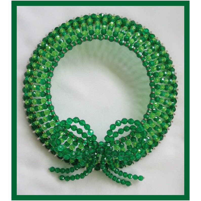 St. Patrick's Day Beaded Wreath Safety Pin and Beading Pattern ...