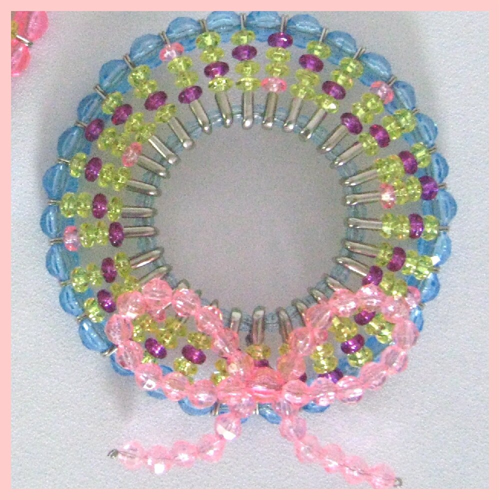 Mini Spring Wreaths Safety Pin and Beading Pattern / Tutorial PDF Step ...