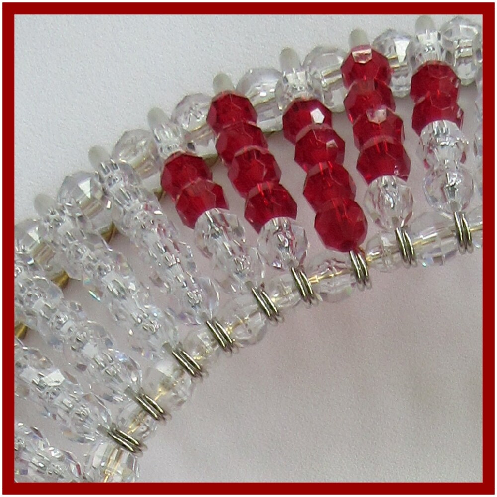 Red Hearts Beaded Wreath Safety Pin and Beading Pattern / Tutorial PDF ...
