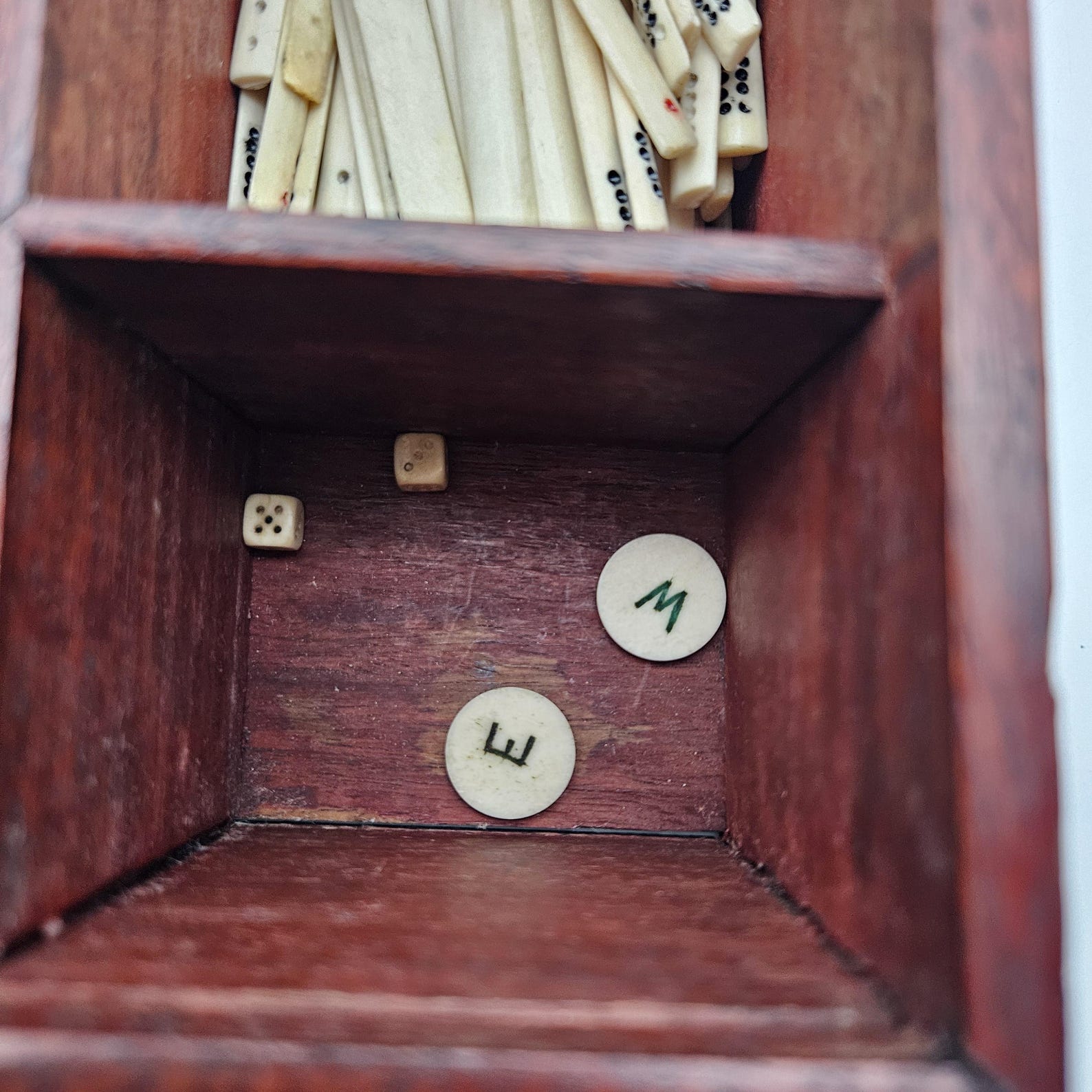 Wooden Mah Jong Set From the 1920s Complete Bone & Bamboo Tiles, 2 Wind ...
