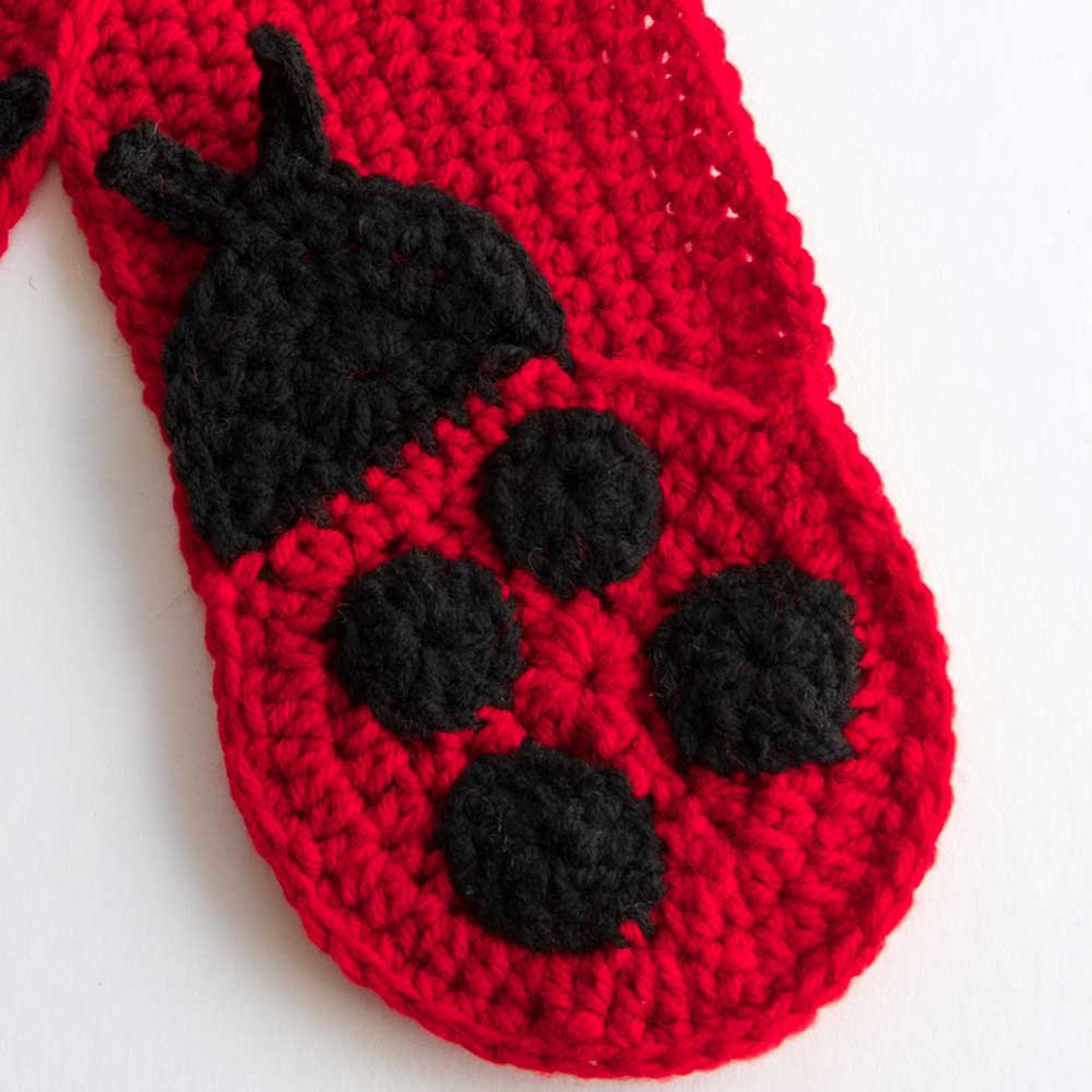 Little Ladybug Crochet Pocket Scarf Pattern PDF - Etsy