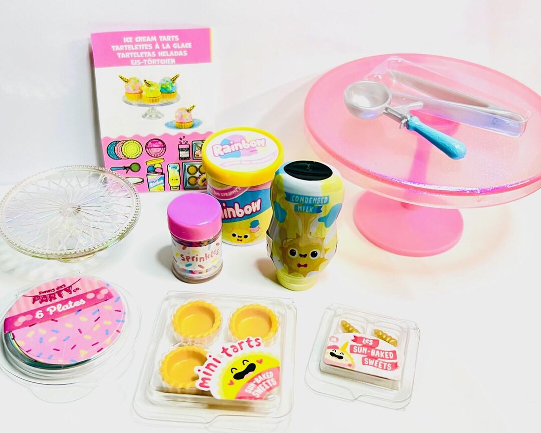 MGA Miniverse Make It Mini - Birthday Series 1 - Mini Party Tables ...