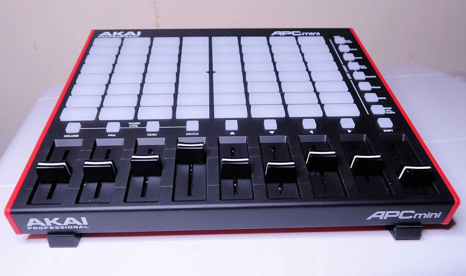 Custom Angled Display Stand for Akai MPC One & APC Mini Mkii Studio ...