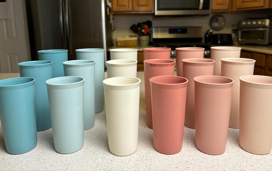Vintage Tupperware Tumblers in 3 Sizes Set of 24 - Etsy