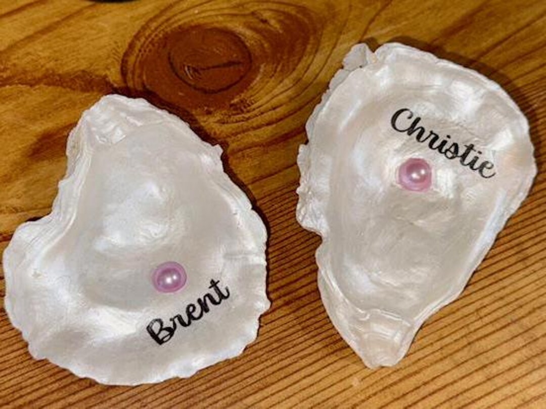 Hand Painted Oyster Shells - Customization Available - Etsy
