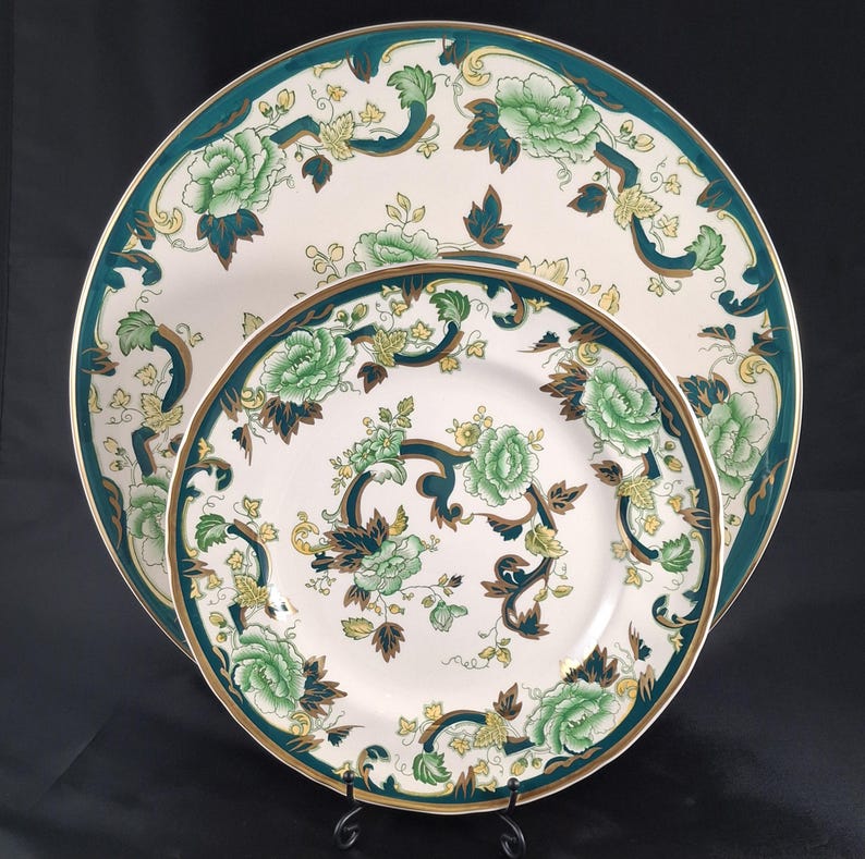 Masons Ironstone 'chartreuse' Pattern Green and White Plates (22; 25 ...