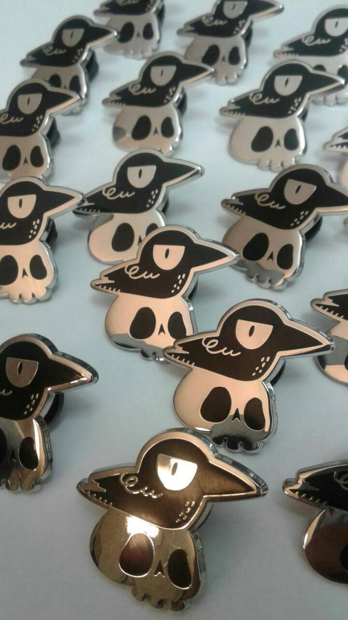 Neveryorick Grumpy Crow on a Skull Hard Literary Goth Enamel - Etsy