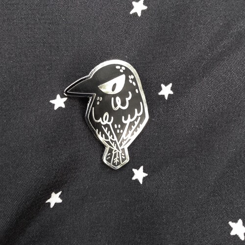 Encircled Raven Pin Crow Pin Black Bird Pin Hard Enamel - Etsy