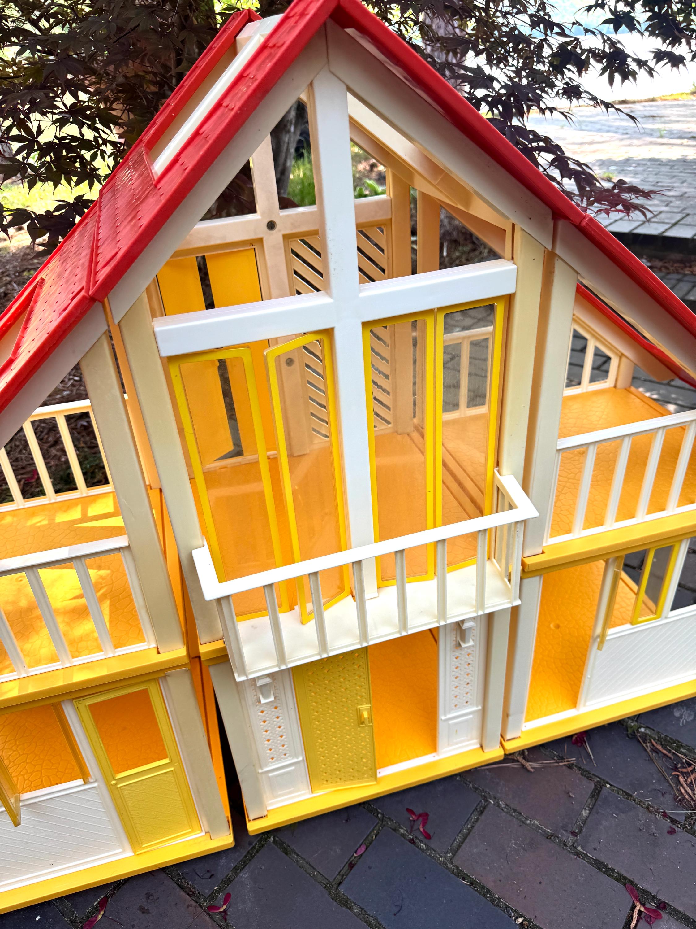 Vintage A-frame 1979 Mattel Barbie Dreamhouse - Classic Dollhouse ...