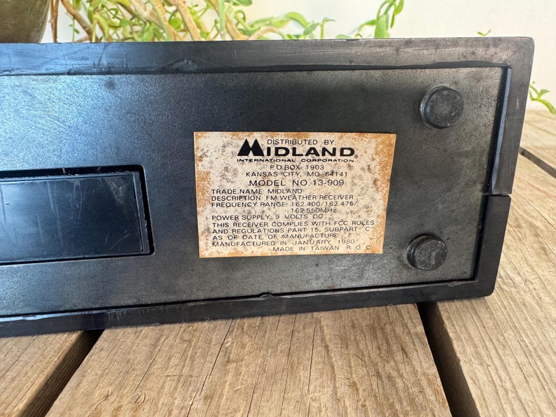 Vintage Midland Weather Station 13-909 - Weather Warn 24 Hour Alert ...