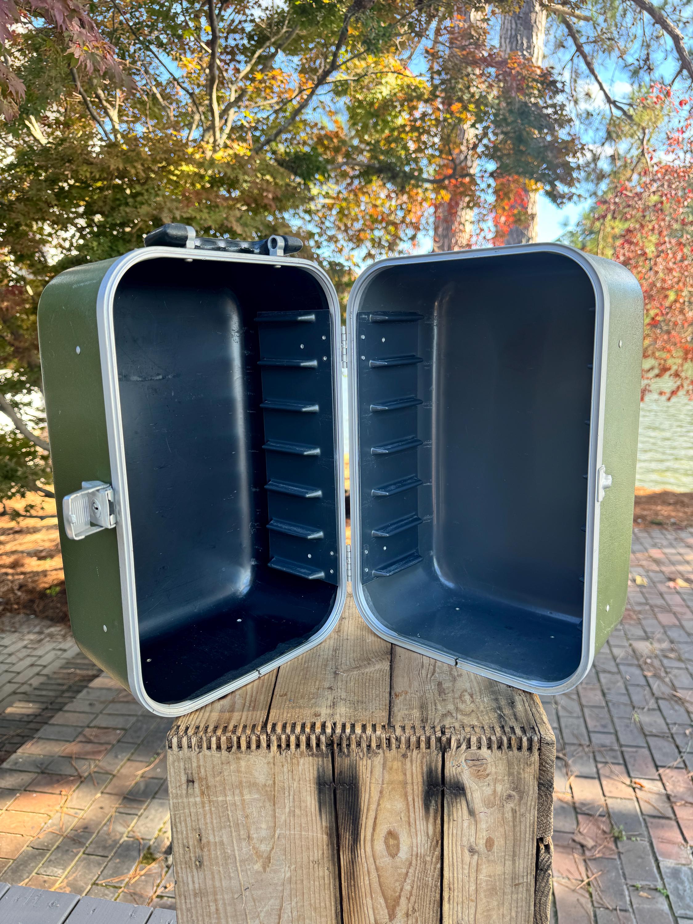 Vintage Green Tackle Satchel Box - Etsy