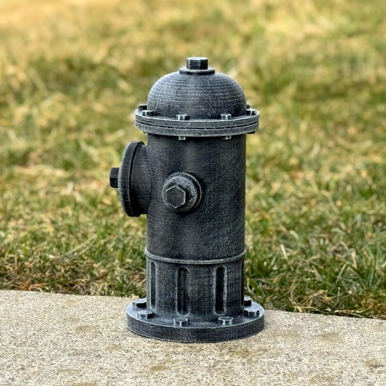 Concrete Fire Hydrant Garden Statue Decorative Fire Hydrant Sculpture ...
