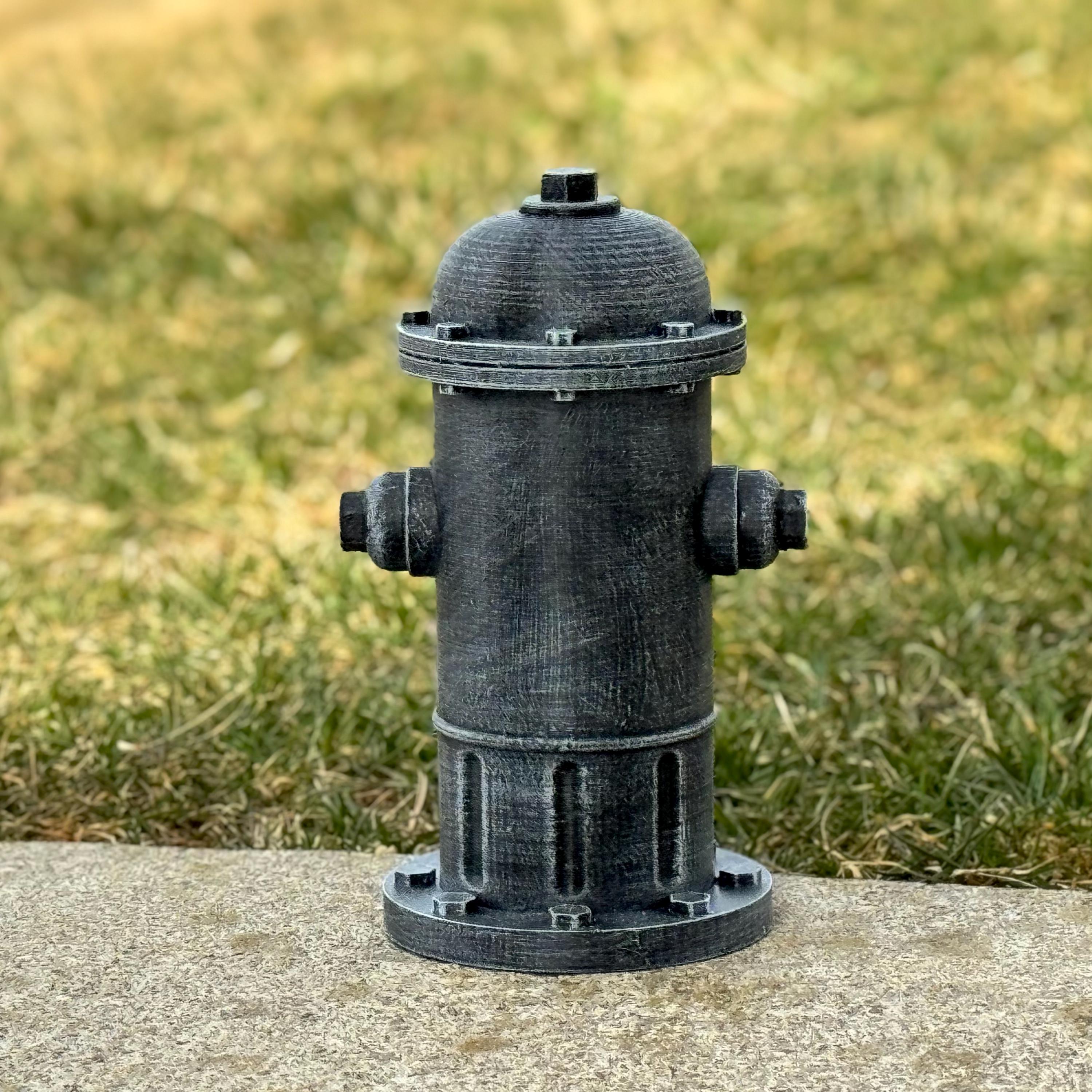 Concrete Fire Hydrant Garden Statue Decorative Fire Hydrant Sculpture ...