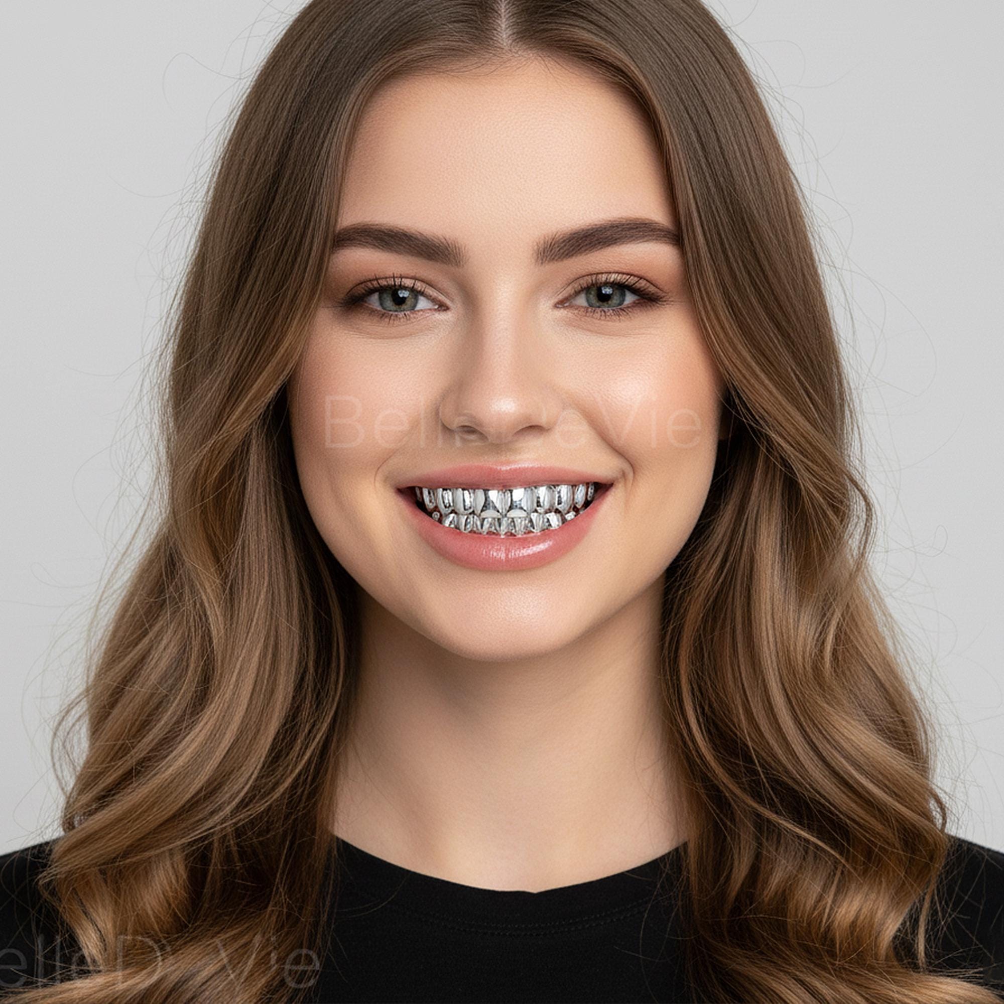 Iced Out Gold Grillz Set, 18K Gold Plated Copper Hip Hop Teeth, 8 Top ...