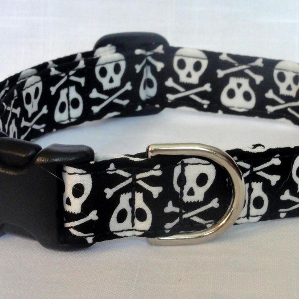 Skull and Crossbones Dog Collar - Etsy