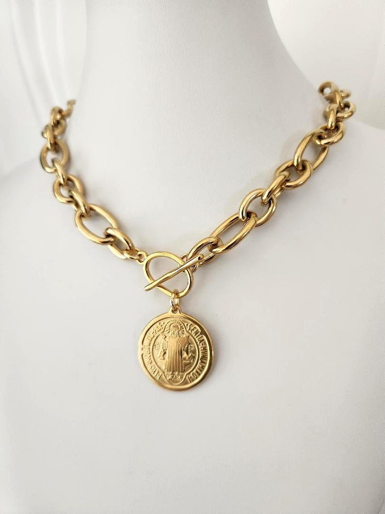 Gold Saint Benedict Medal Necklace, Catholic Christmas Gift for Her - Etsy